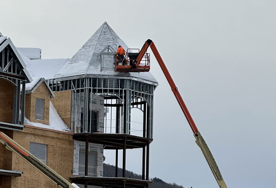 Expanding Extraordinary